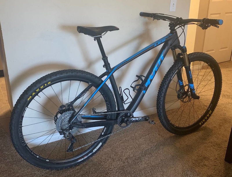 2017 PIVOT LES 29 For Sale