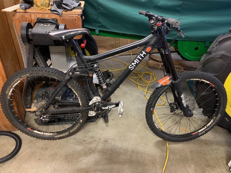 2003 Custom Giant AC For Sale