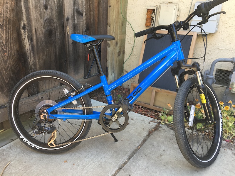 2019 Co-Op Cycles REV 20 inch 6-speed bike For Sale