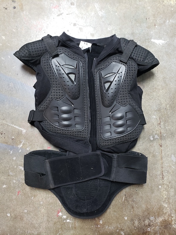 Fox Titan chest protector size L For Sale