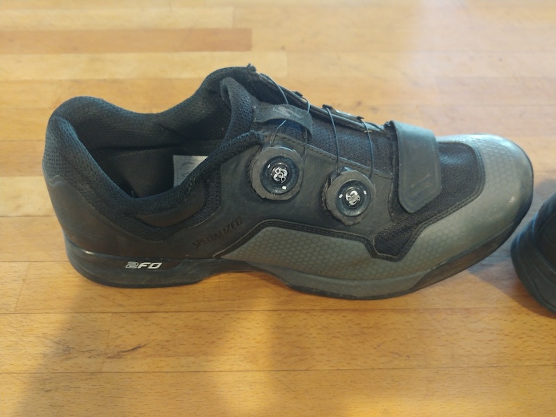 Specialized 2F0 Cliplite 45 11 5 For Sale