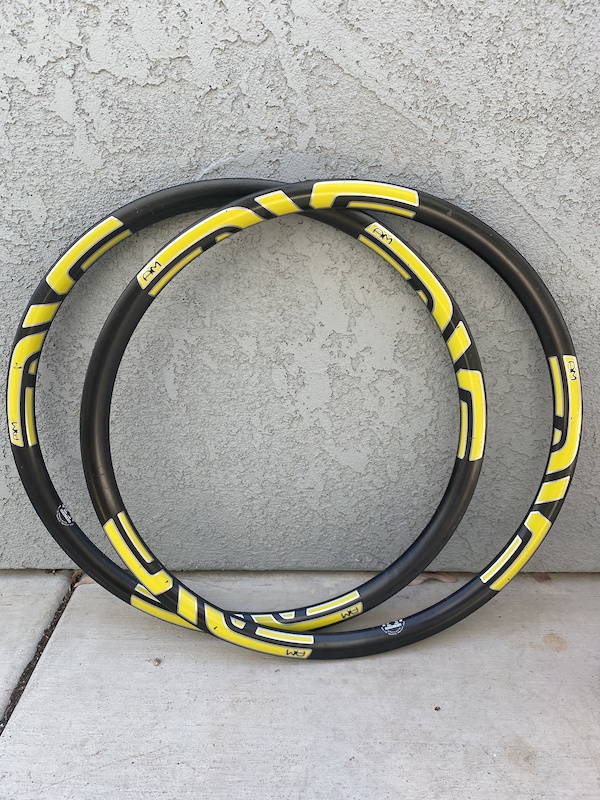 27.5 Carbon ENVE rims For Sale
