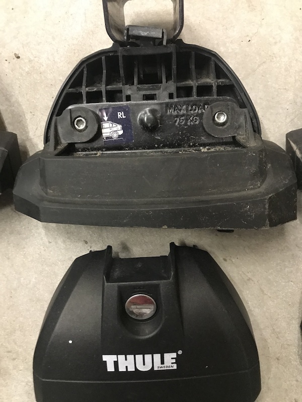 Thule Podium roof rack for BMW - Feet, Fit Kit, Locks For Sale