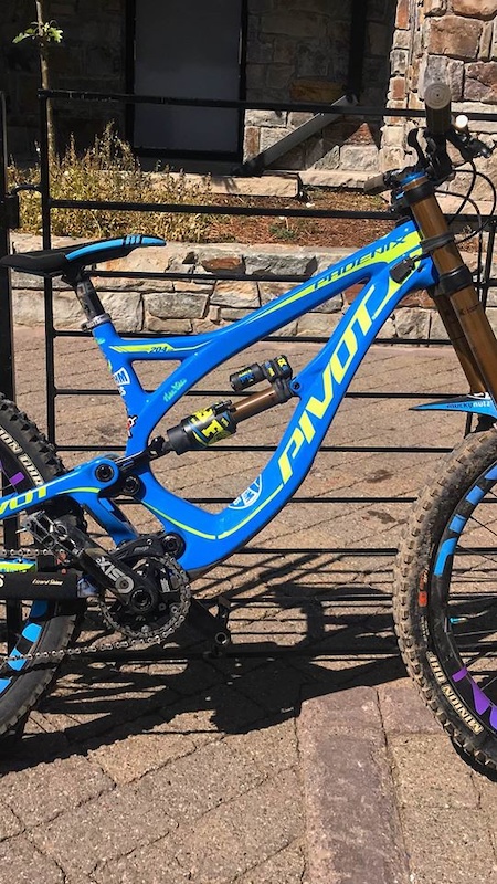 2018 Pivot Phoenix Saint Pro Build For Sale
