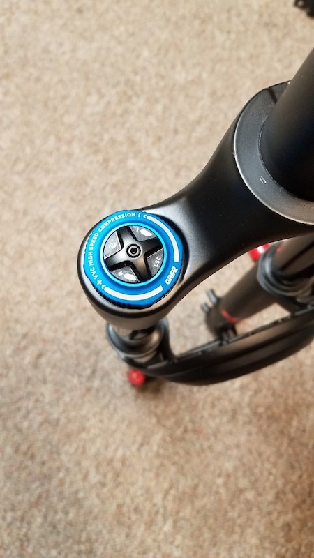 2021 NEW Fox 36 Grip 2 damper For Sale