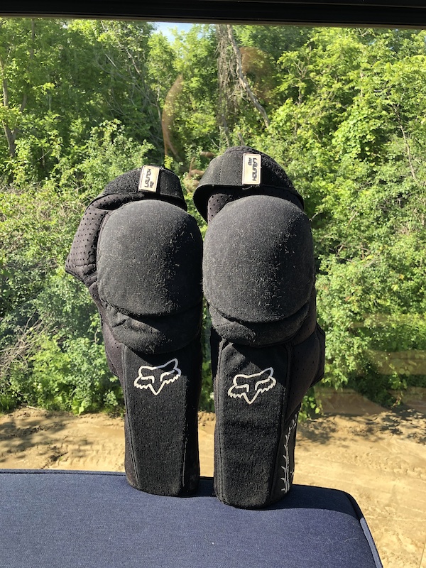 Fox Launch Pro Knee/Skin Guard For Sale
