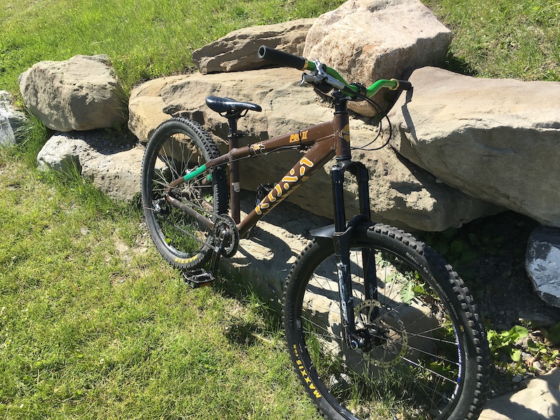 Kona Poo 2 DH hardtail For Sale
