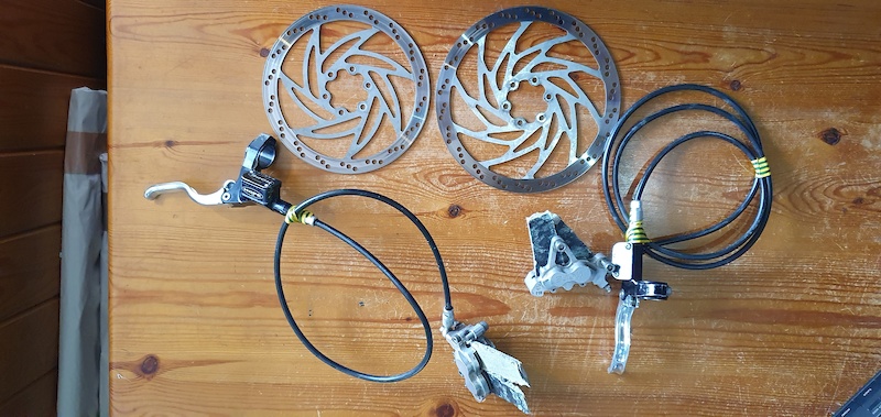 2x Hope M4 brakes with discs For Sale