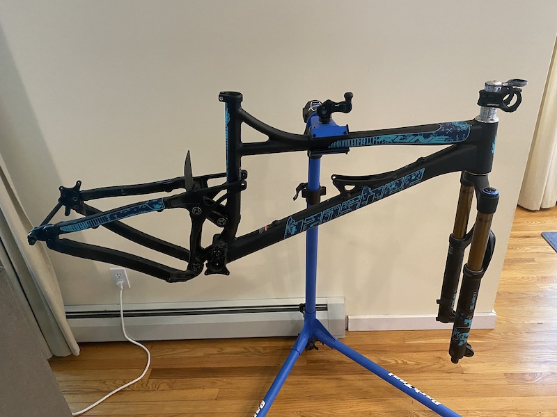 2019 Banshee Rune Frame Large Float X2 For Sale