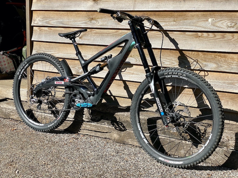 2019 Polygon Xquare One DH UR Team Edition For Sale