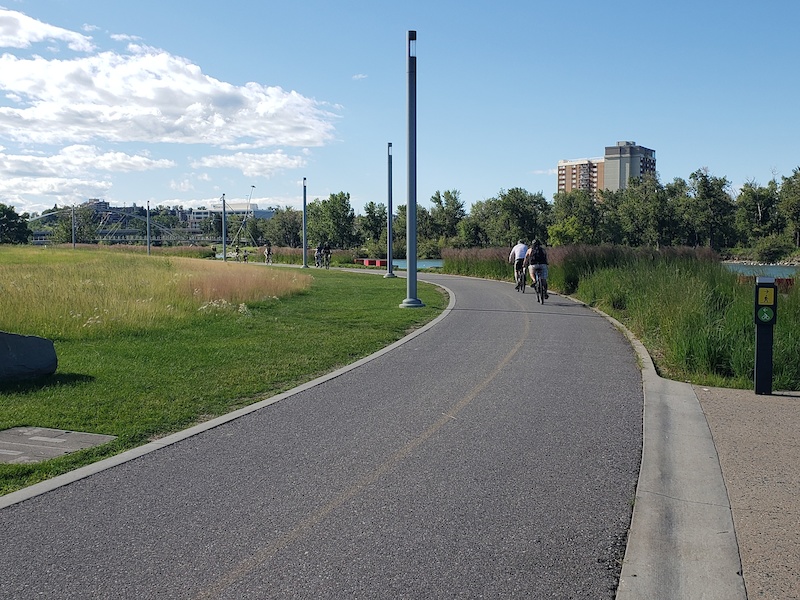 Bow River Trail - Edworthy to Fort Calgary Mountain Biking Trail - Calgary
