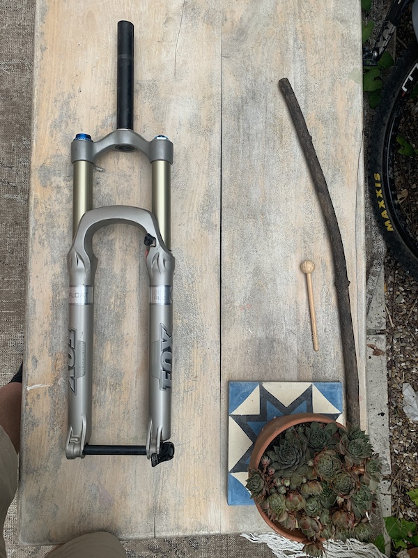 2010 Fox forx 32 float rlc fit damper 26 inch 15mm axle For Sale