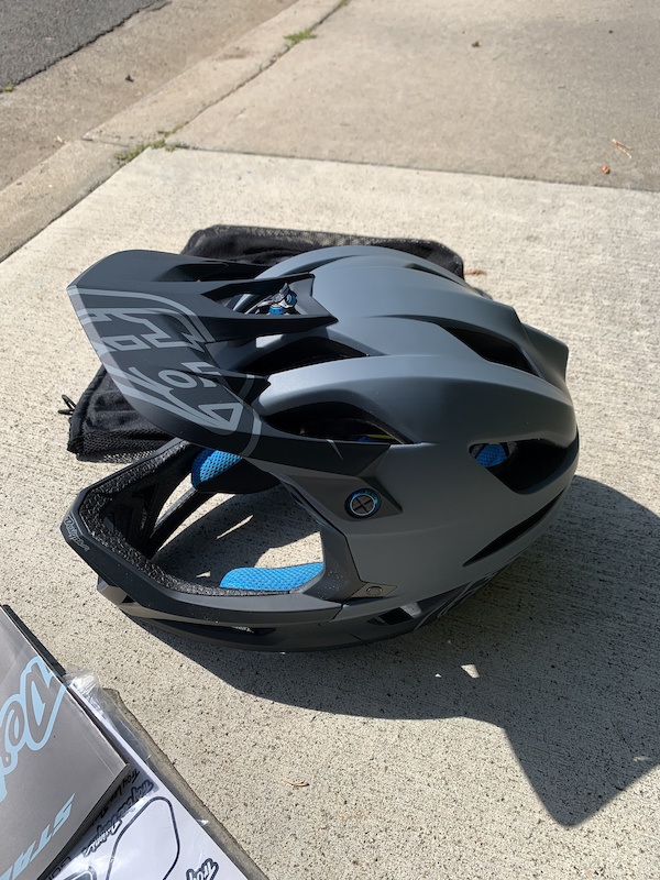 2020 TLD Stage Helmet - XL/XXL 60-63cm For Sale