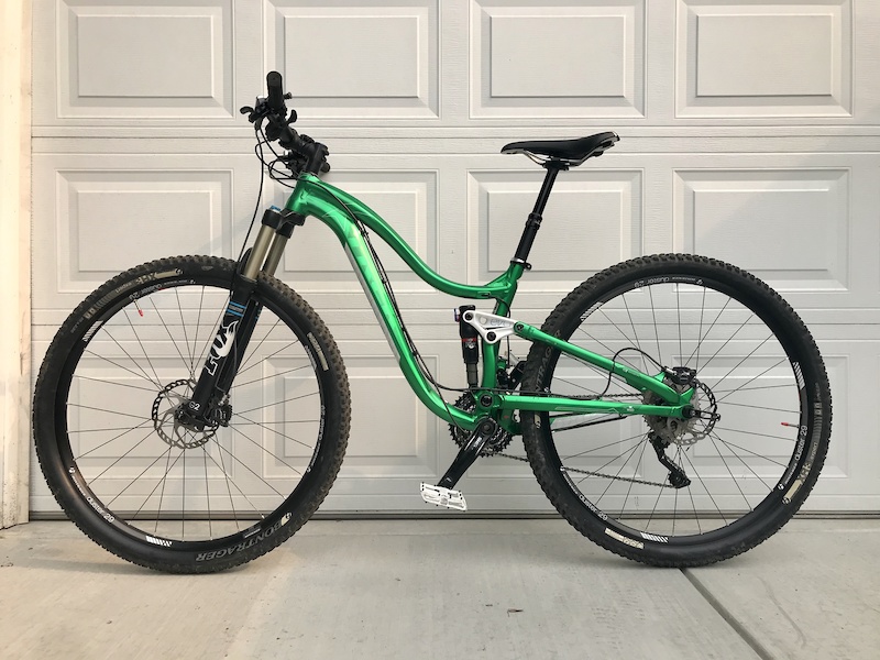 2014 Trek Lush 29er size 17" women's specific For Sale