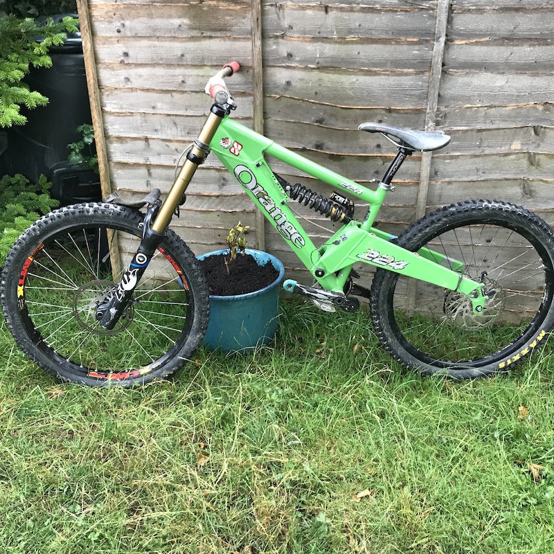 2009 Orange 224 large. Well maintained For Sale