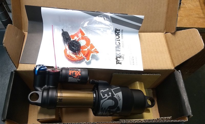 2020 Fox X2 8.5x2.5" // 216x63mm For Sale