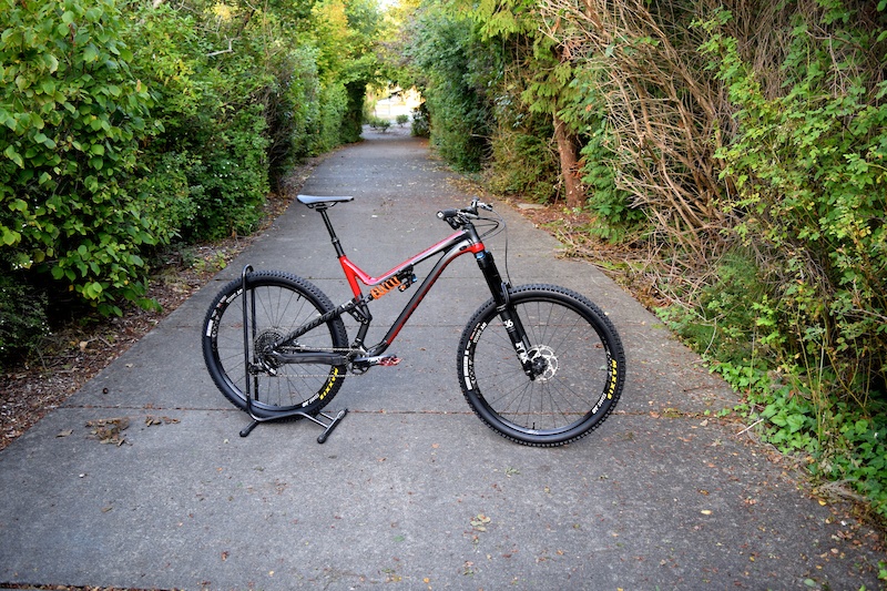 2019 Commencal Meta AM Custom Build For Sale