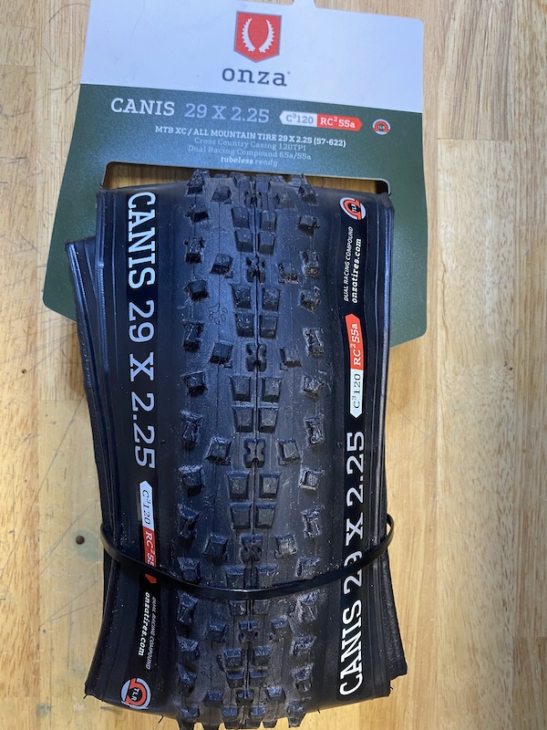 Onza Canis 29x2.25 For Sale