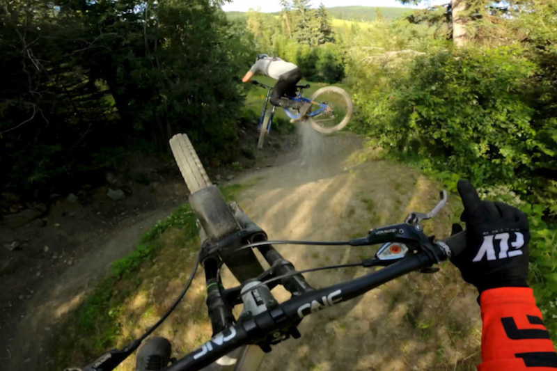 Video: Reece Wallace and Remy Metailler Rip Fast and Steep Trails at ...