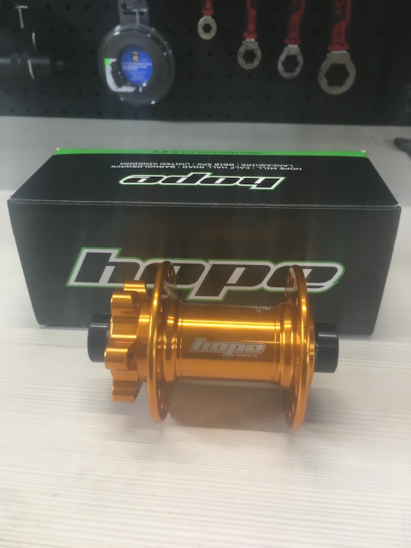 HOPE PRO4 front hub For Sale