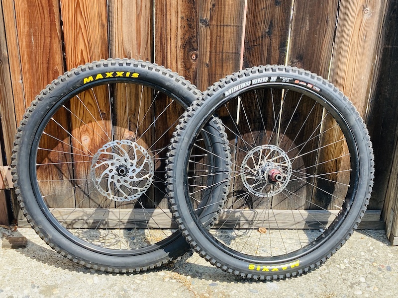 2018 Stans Flow S1 Team / WTB Asym 27.5 Boost Wheel Set For Sale