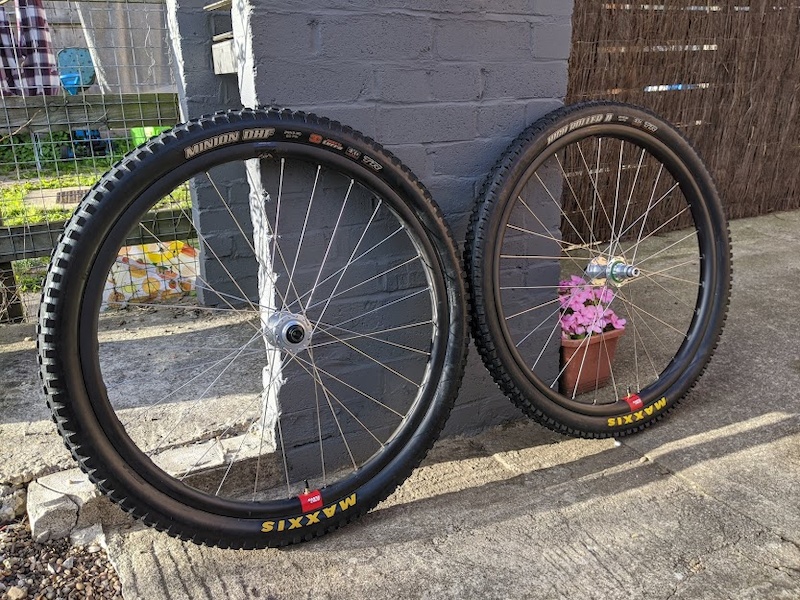2019 F.S:Santa Cruz Reserve 29" custom wheelset,V.G.C For Sale