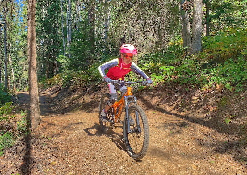 Trap Line Mountain Biking Trail - Valemount, BC