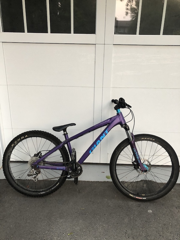 2012 Giant STP 1 Regular For Sale