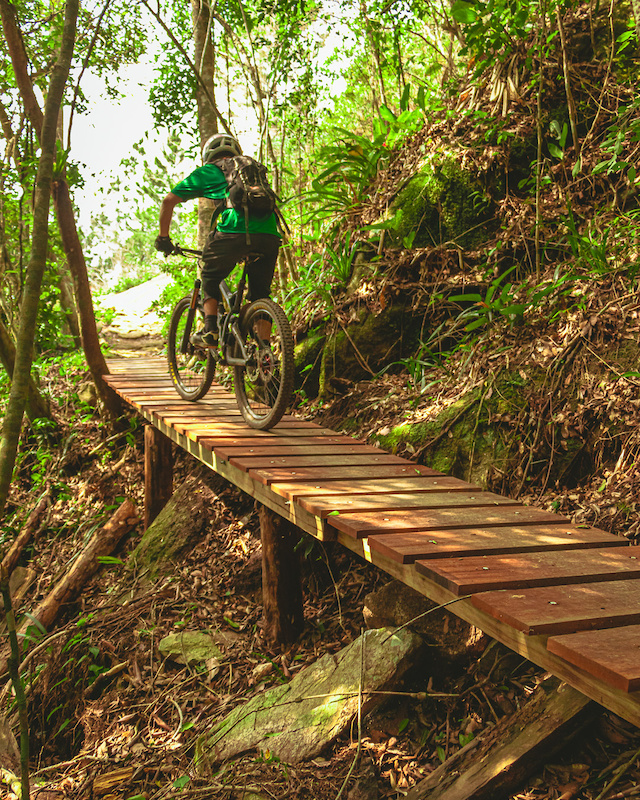 Descampado Alto Multi Trail - Florianópolis
