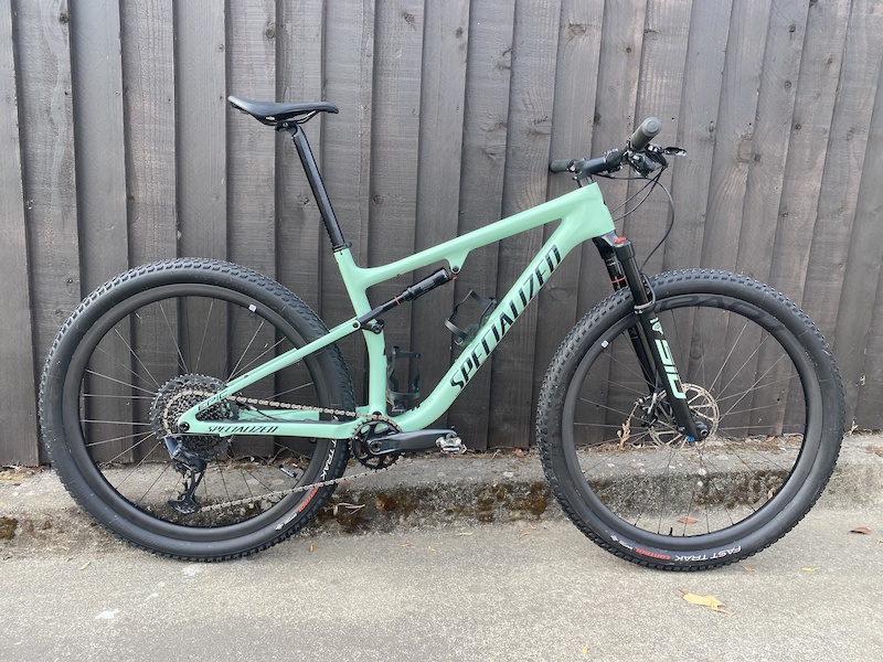 2021 Specialized Epic Expert Large - Like New! For Sale