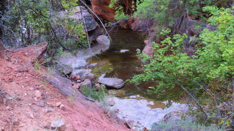 Emerald Pools Loop Hiking Route | Trailforks