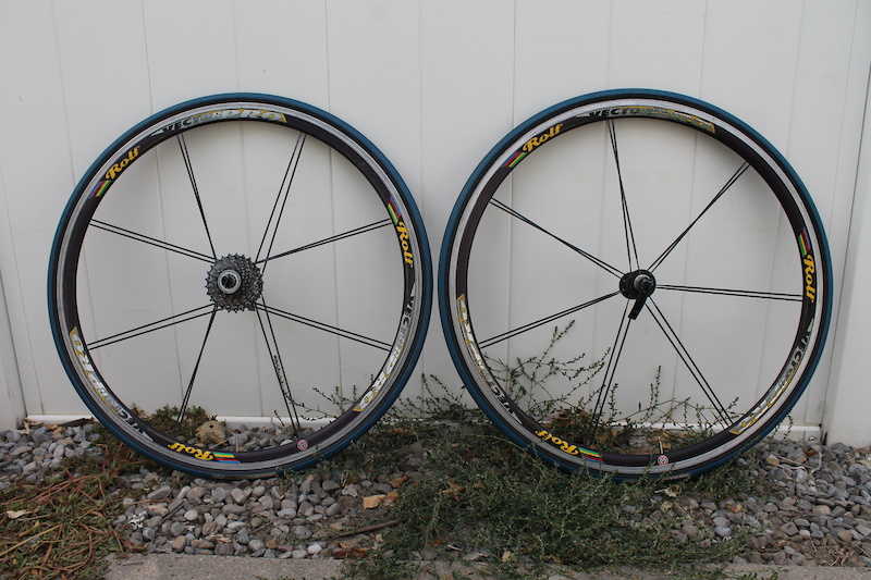 2001 Rolf Vector Pro Wheelset 700c, 9-speed with tires For Sale