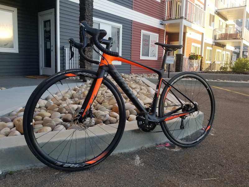 2020 Giant Defy Advanced 2 For Sale