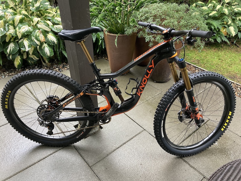 2018 Knolly Warden Carbon - Pro Build! Like New For Sale