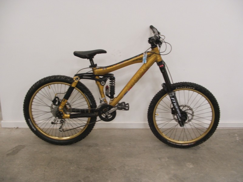 2006 trek session 77 FRAME AND FORKES PRICE DROP For Sale