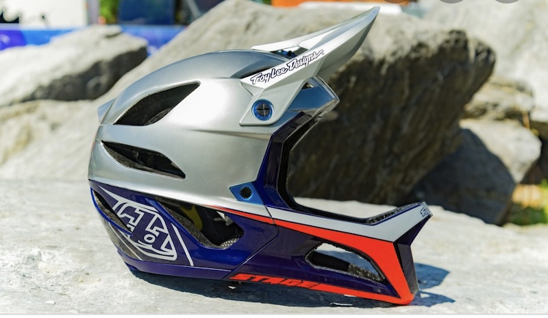 2020 *BRAND NEW* TLD STAGE HELMET For Sale