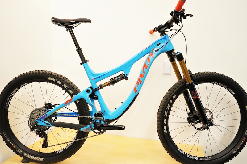 2017 Pivot Switchblade LG 27.5+ Pro build For Sale