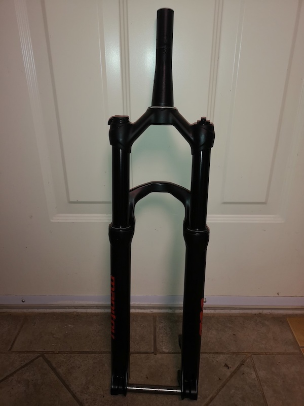 2018 Manitou Machete 120mm 29” boost fork. For Sale