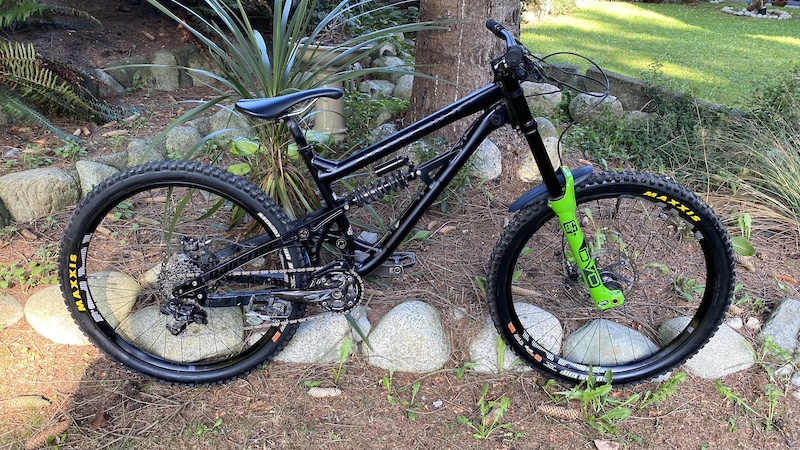2017 Banshee Darkside with DVO Onyx DC For Sale