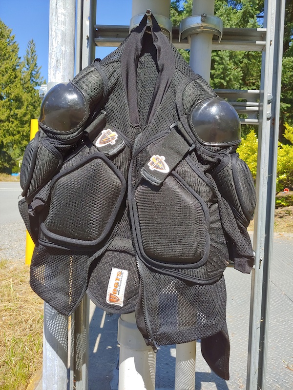 body armor - large For Sale