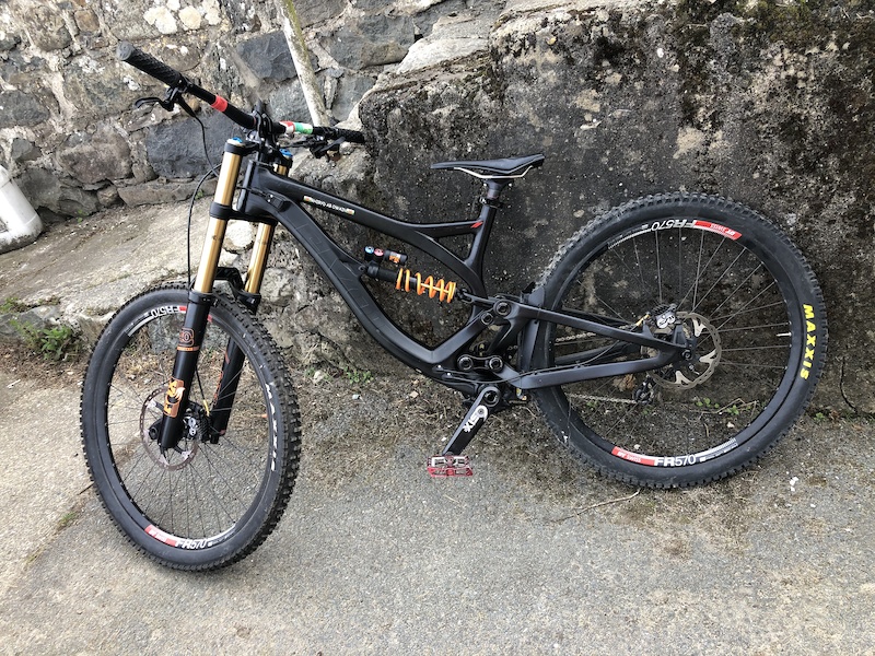 2016 Pivot Phoenix For Sale