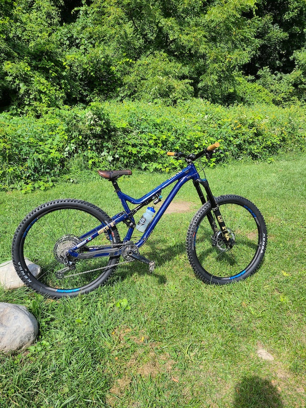 2020 Commencal Meta AM 29 frame/fork/dropper/extras For Sale
