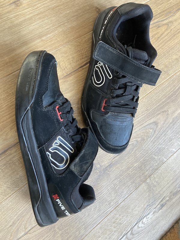 Five-ten Hellcat Pro shoes - 9.5 For Sale