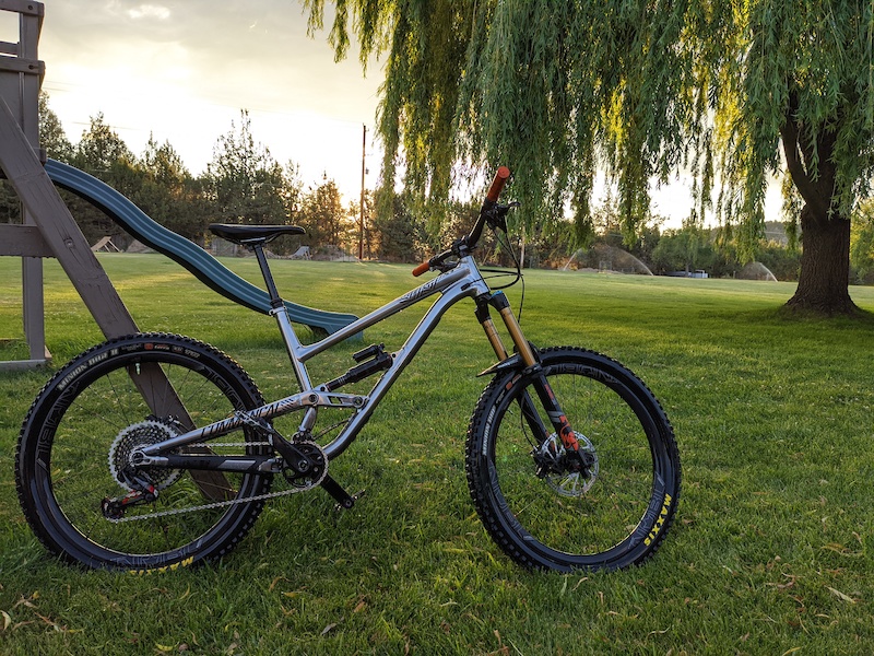 2019 Commencal Clash dream build For Sale