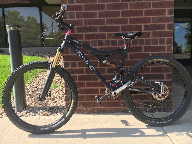 2012 Pivot Mach 5.7 for sale: Medium, Full Suspension For Sale