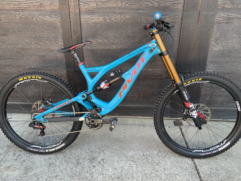 2019 pivot phoenix For Sale