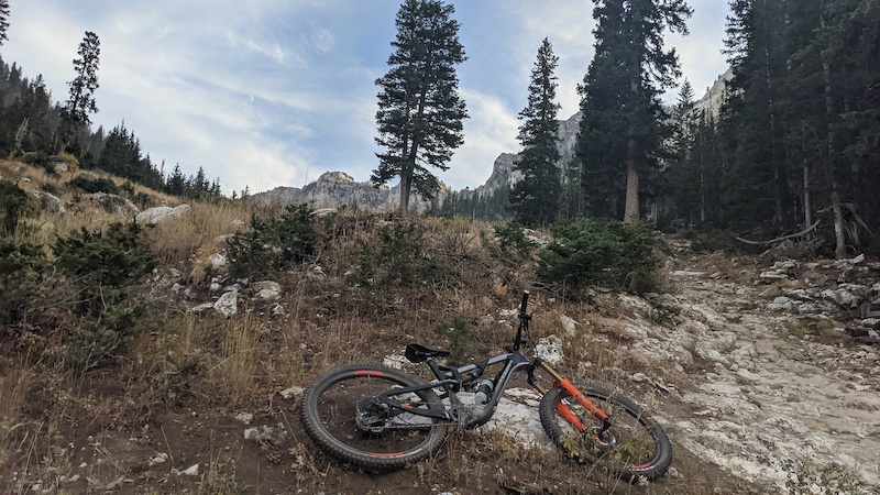 Honeycomb Cliffs Hiking Route | Trailforks