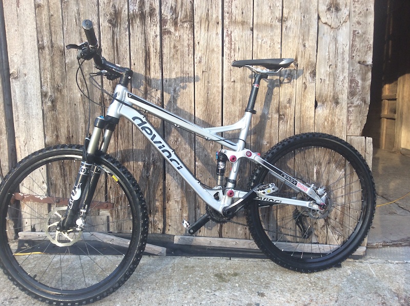 2013 Devinci Dexter full-suspension XC bike, M For Sale