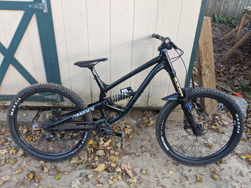 2017 Commencal Furious DH Bike For Sale
