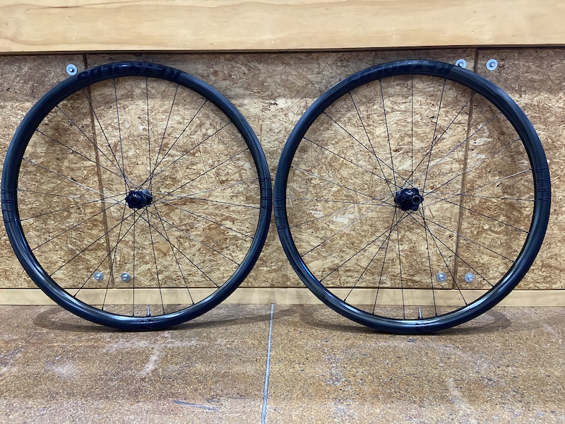 2020 Reynolds AR29 DB Carbon Wheelset For Sale